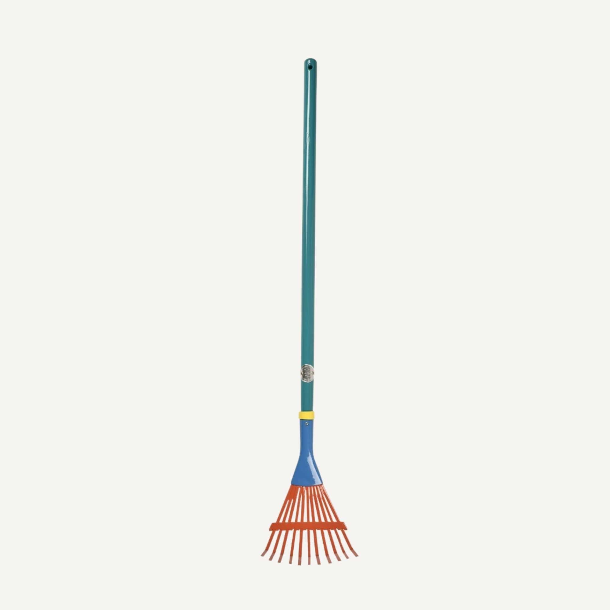 National Trust Childrens' Rake | Burgon & Ball – Minimalist Gardener